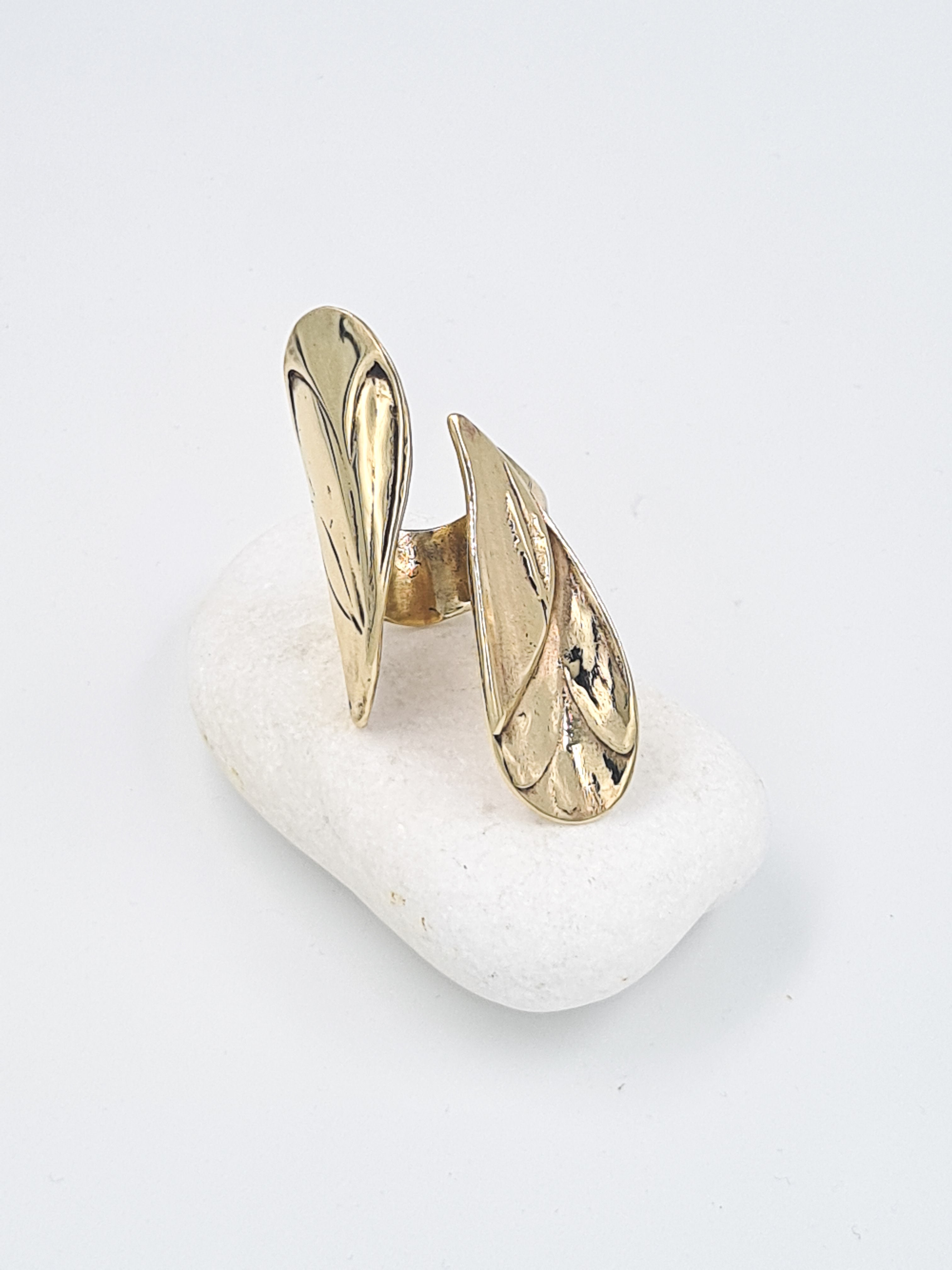 Double Leaves Ring