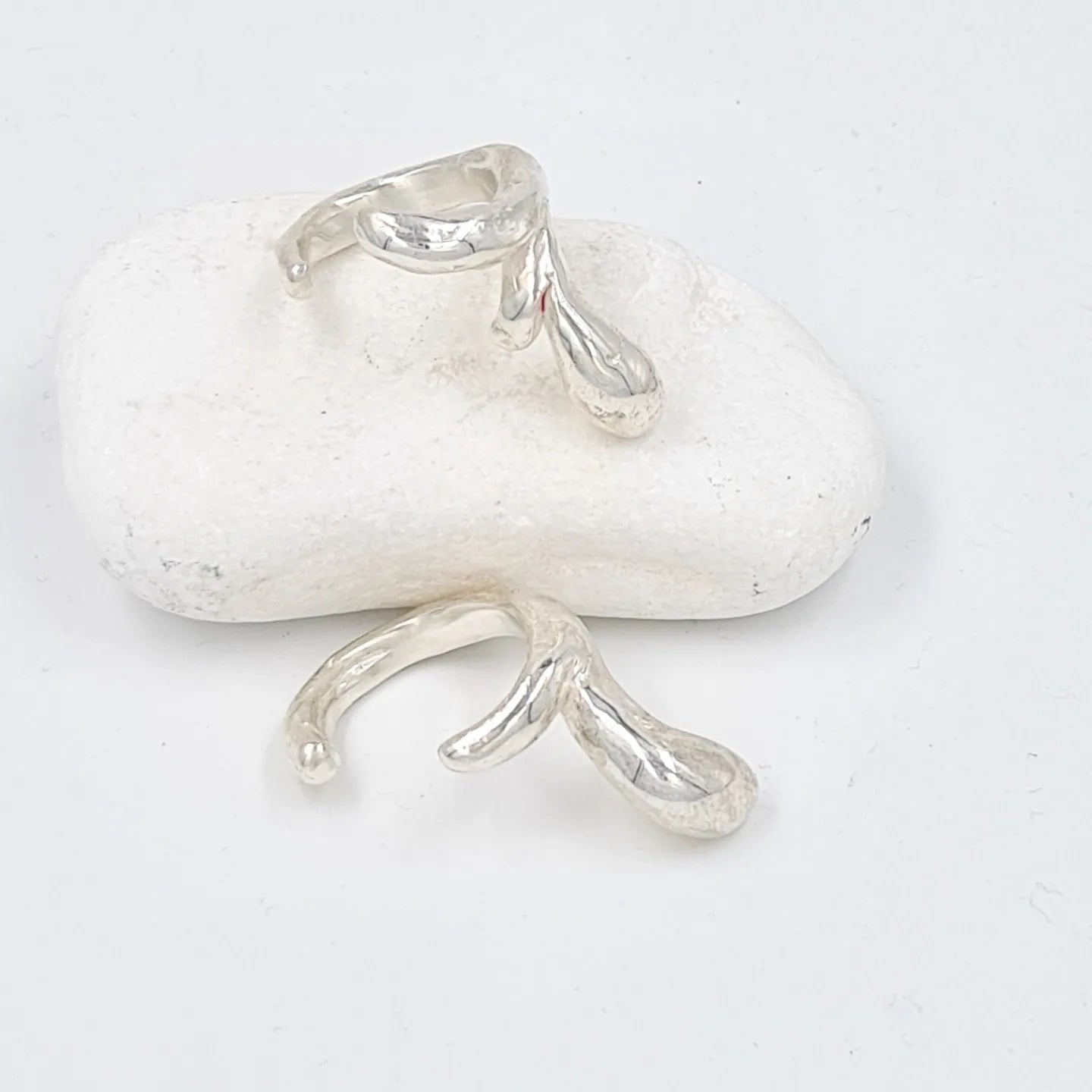 Hug Rings