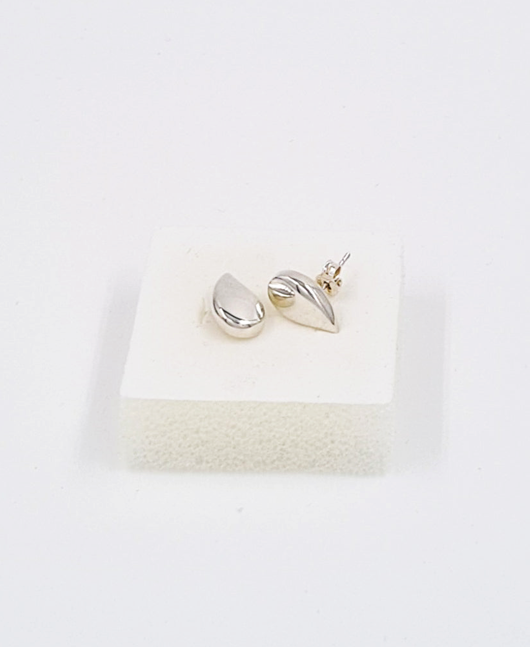 SILVER DROPS